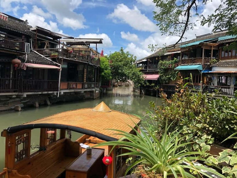 Zhujiajiao: Water Village Tour,Explore The "Venice" of China - An In-Depth Look at the Zhujiajiao Water Village Tour