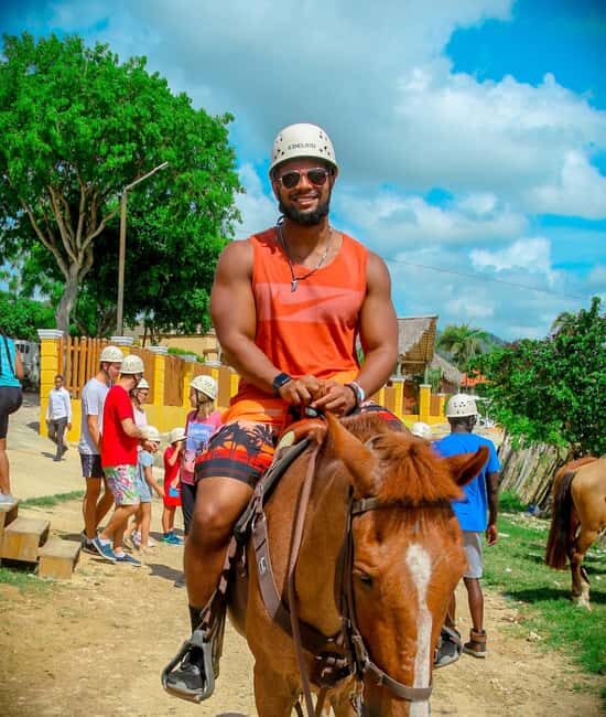 Zipline Experience with Buggy, Horses and Food Punta Cana - Who Will Love This Tour?