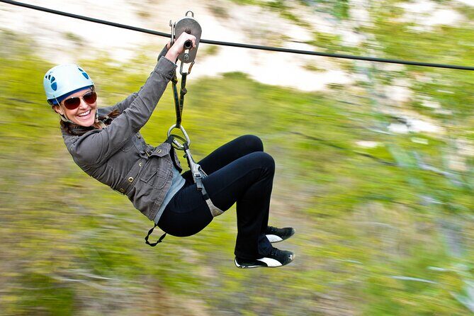Zipline Extreme at Canopy Costa Azul: suspension bridge, rappel and ziplines - Who Should Consider This Tour?