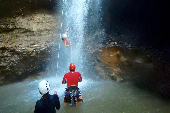 Ziplining and Waterfall Rappelling Combo in Costa Rica - Overview and Experience
