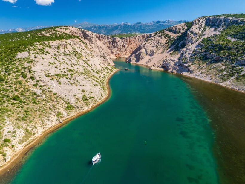Zrmanja river & 3 Croatian seas boat tour - An In-Depth Look at the Tour Experience