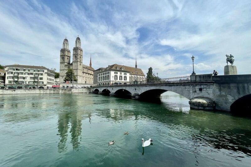 Zürich: 2-Hour Sightseeing Bus Tour - Customer Information