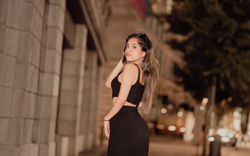 Zurich: 30 Minutes Professional Night Photoshoot - Itinerary and Meeting Details