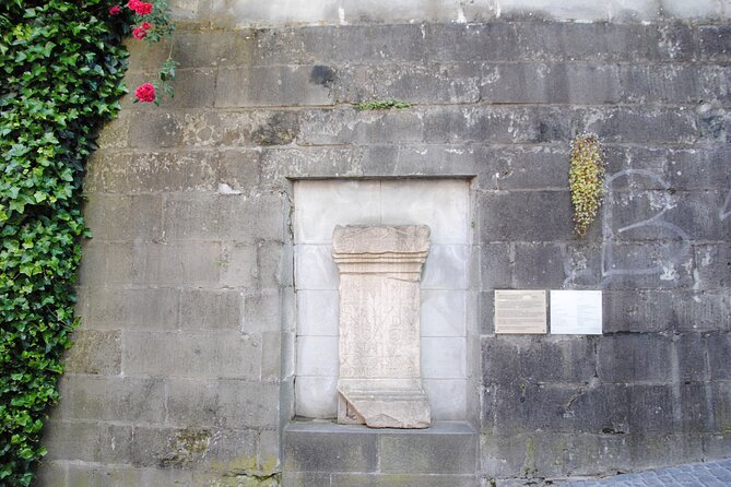 Zurich 360 City Walk Tour Including Hidden Spots - Live English-Speaking Guide