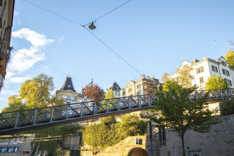 Zurich: Best Intro Tour and a Funicular Ride With a Local - Meeting Point and Logistics