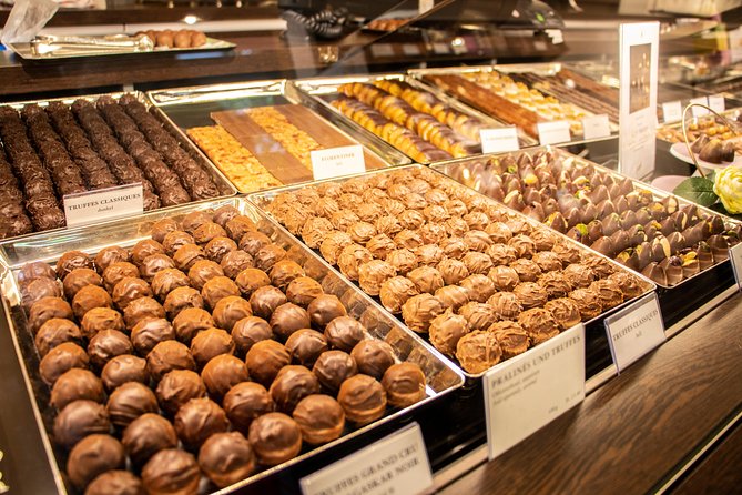 Zurich: Chocolate Tasting and Walking Tour with a Local - Authentic Perspectives from Travelers