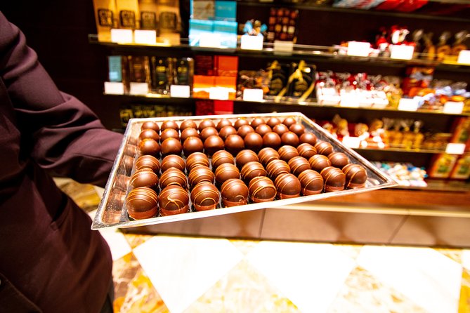 Zurich: Chocolate Tasting and Walking Tour with a Local - Analyzing the Price and Value