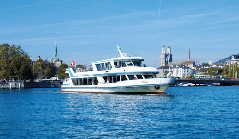 Zurich: City Bus Tour With Audio Guide and Lake Cruise - Exploring Zurichs Iconic Sights