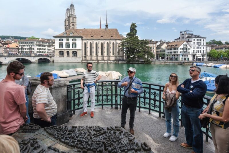Zürich: City Highlights Tour by Coach, Cable Car, and Ferry - Transportation and Accessibility