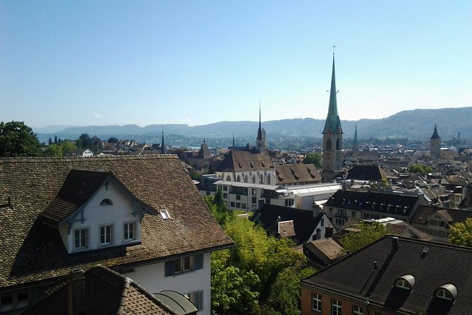 Zürich City Private Walking Tour With Optional Lake Cruise - Experiencing Zurichs Blend of Tradition and Modernity