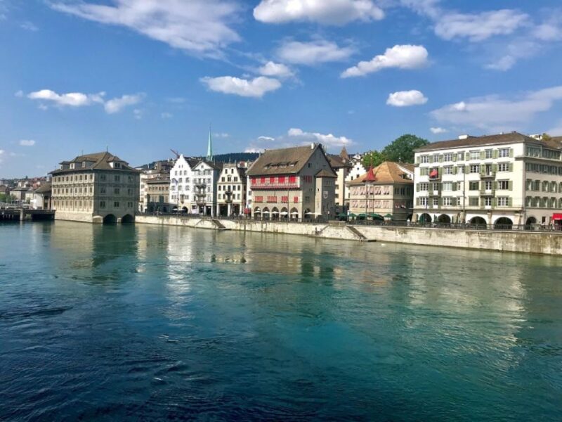 Zurich: City Sightseeing Tour With Lake Cruise - Exploring Zurichs Iconic Landmarks