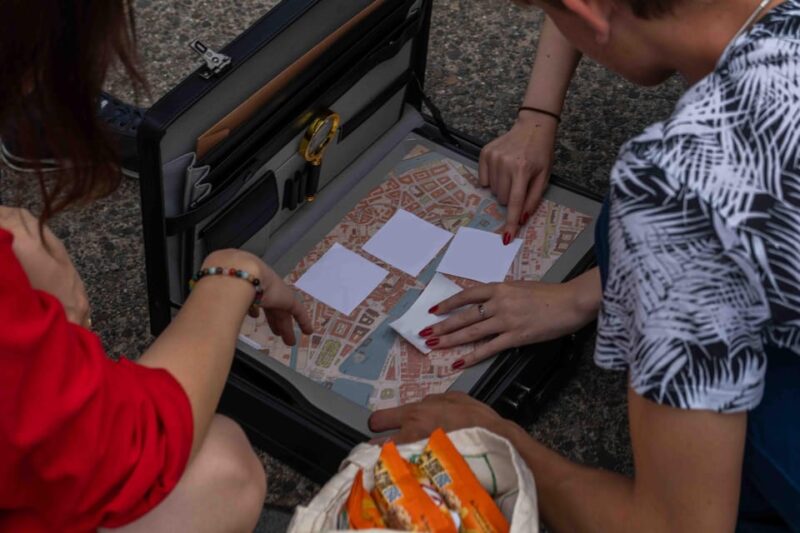 Zürich: Guided Escape Game - Polybahn Ride, Snacks and Drinks - Scenic Zürich Views