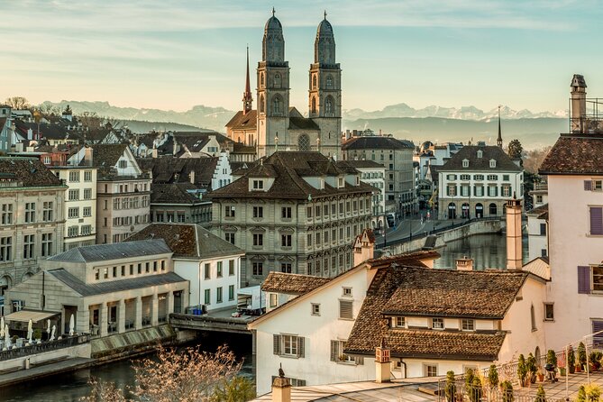 Zurich Highlights Sightseeing Tour - Fraumünster Church and Chagall Windows