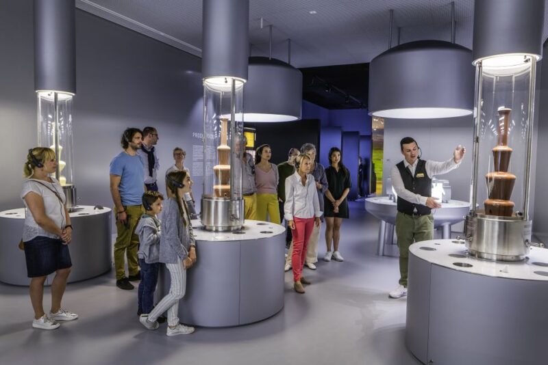 Zurich: Lindt Home of Chocolate Guided Tour & Entry Ticket - Taste the Chocolate Craft