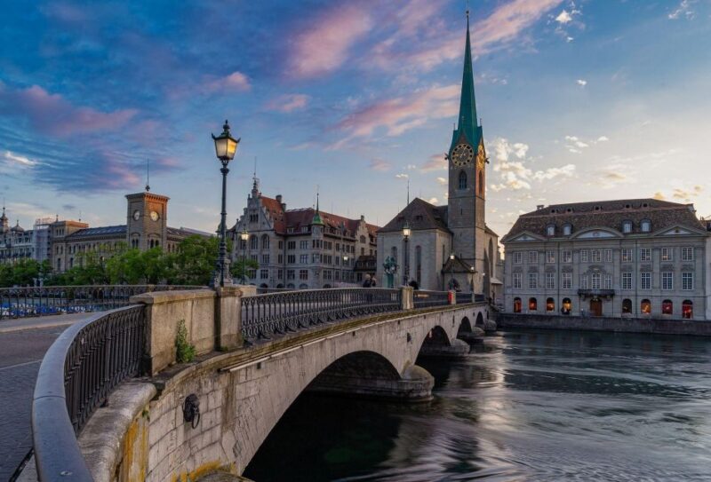 Zurich Private Walking Tour - Zurichs Banking Influence and Swiss Neutrality