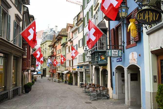 Zurich Sightseeing Private Walking Tour - Who Should Book This Tour?