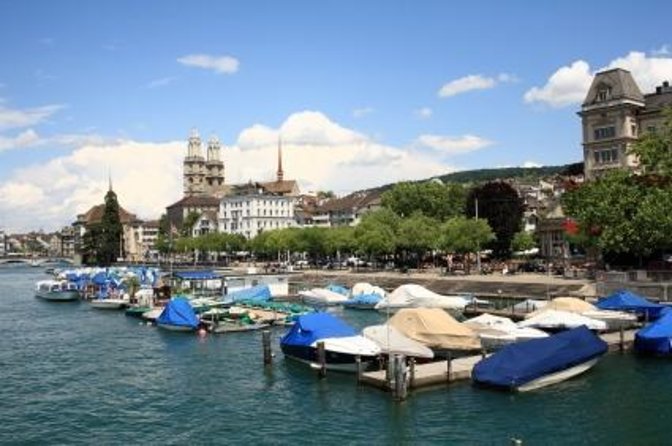 Zurich Small-Group Walking Tour Including a Lake Cruise - Key Points