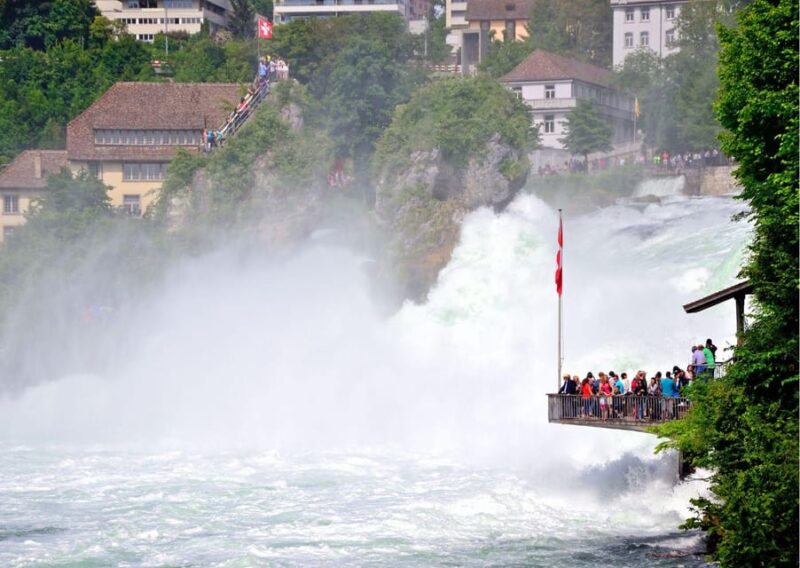 Zürich:Private Car Tour- Rhine Falls, Titisee & Black Forest - Key Points